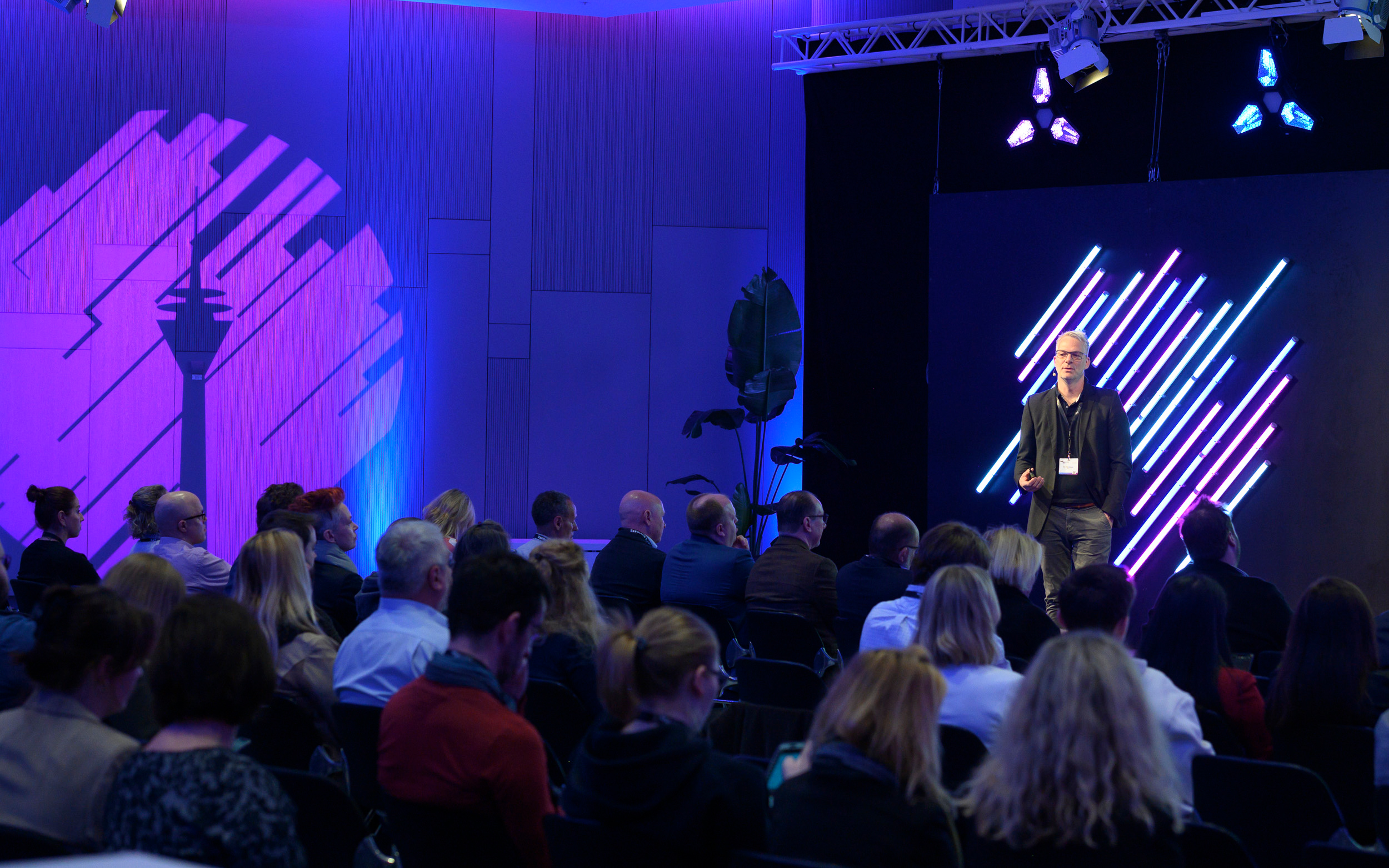 Navigator Festival 2025: Der nächste Schritt in der KI-Transformation ...